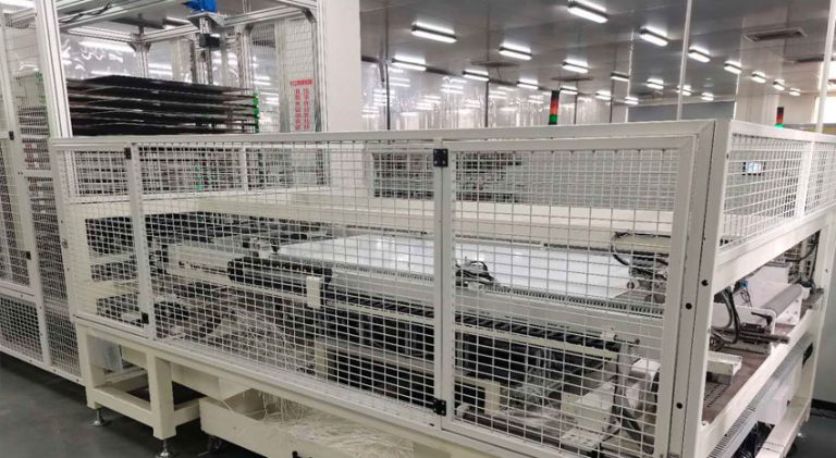 Edge trimming - Mondragon Assembly