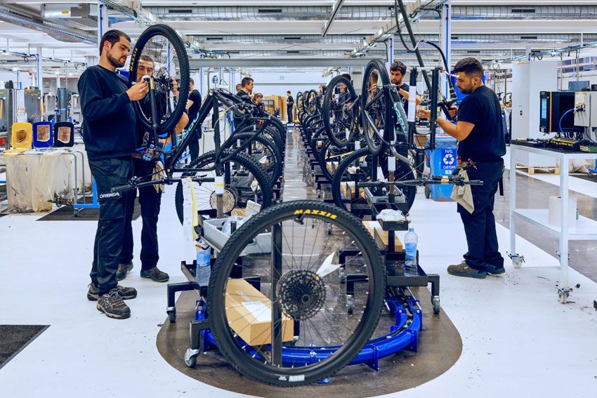 Automated Turnkey Solutions - Mondragon Assembly